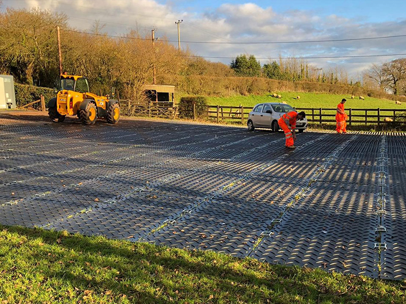 Oil Field Mat – HDPE Ground Mat – Temporary Track Mats